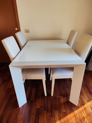 Tavolo allungabile