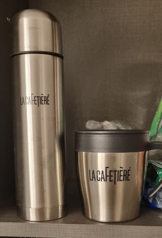 Borraccia e tazza termiche