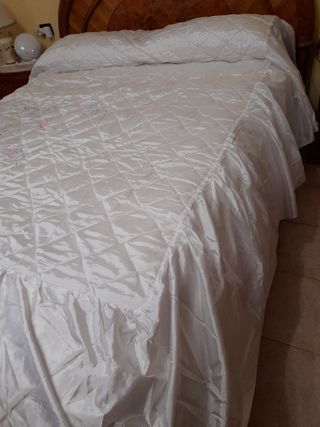 copriletto matrimoniale trapuntato