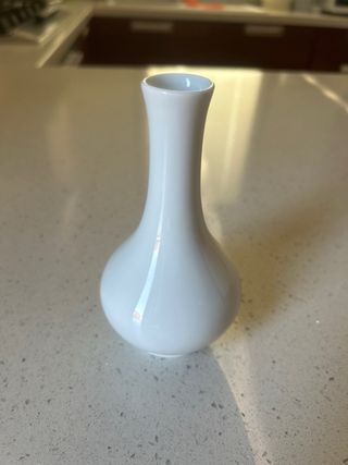 vasetto in ceramica bianca
