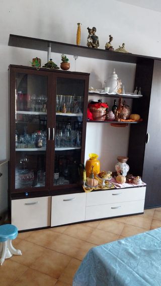 Mobile per sala da pranzo in buone condizioni