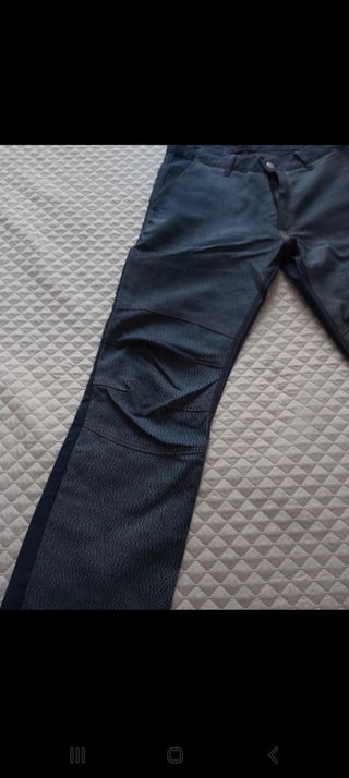 Pantalone da lavoro antitaglio