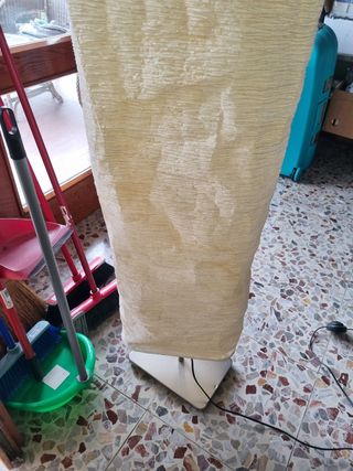 Lampada Ikea manca una vite