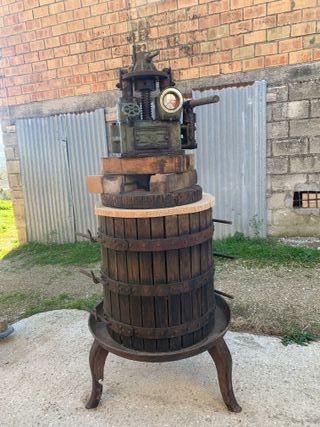 attrezzatura per la vendemmia
