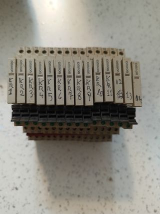 N 14 PZ relè omron 24vdc