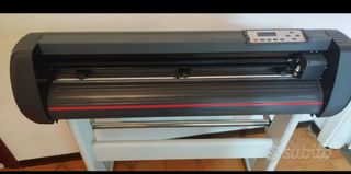 Plotter da taglio misura max 77cm piede