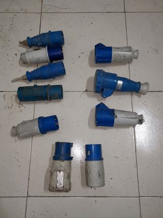 Presa Spina industriale a 220 volt con adattatore