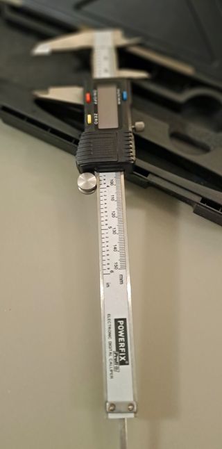 Calibro digitale POWERFIX