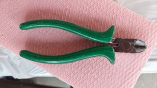 Cacciaviti Beta e Usag e tenaglia