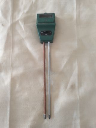 Misuratore di umidità del terreno