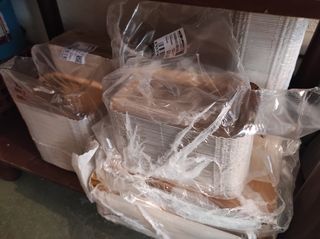 STOCK vassoi-cartoni porta torte-scatole alimenti