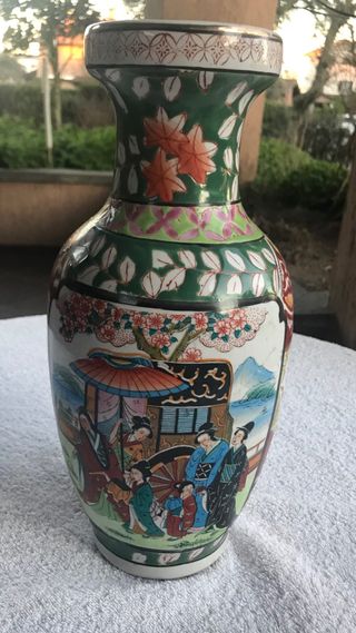VASO CINESE DECORATO