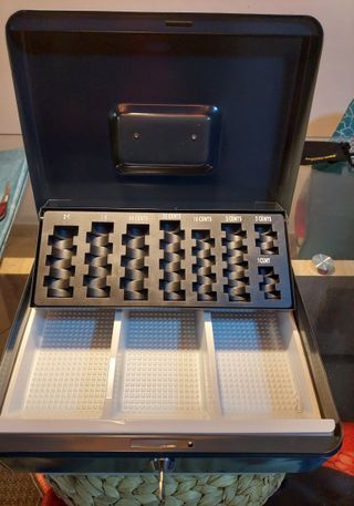 Cassetta portamonete