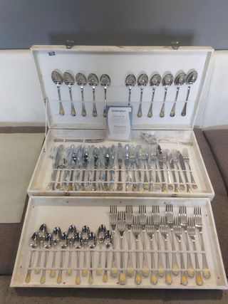 Servizio posate acciaio e oro