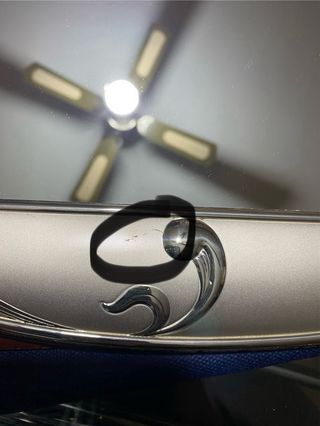 cornice con specchio in argento