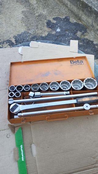 Cassetta Beta con bussole da 22 a 60