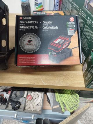 Batteria 2Ah + caricatore Parkside nuovo