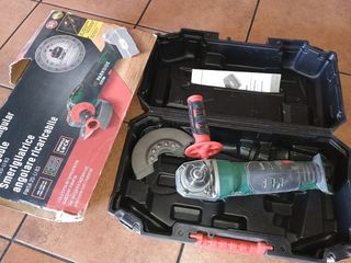 Smerigliatrice parkside a batteria