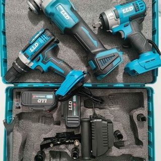 KIT 3 ATTREZZI PROFESSIONALI CON BATTERIE AVVITATO