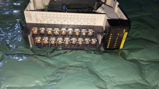 Omron CQM1H modulo OC222 Uscite