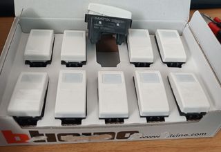 10 Interruttori Bticino Matix AM5001L+5 led intern