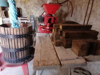 torchio manuale e piagiatrice elettrica