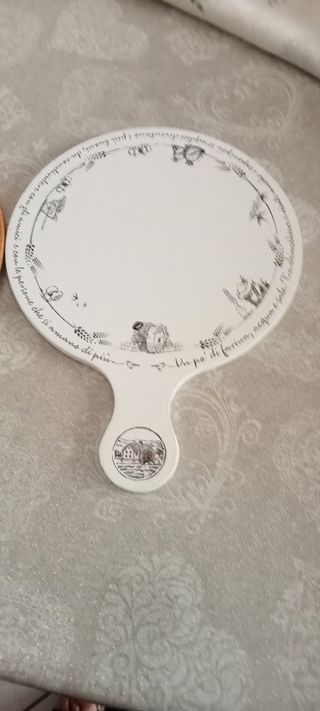 Tagliere mulino bianco