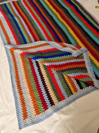 Vintage  coperta fatta a mano 135 X 200