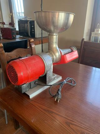 Spremipomodo Elettrico Tre Spade