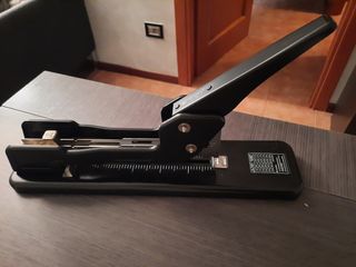 Cucitrice kangaro hd-23 L17