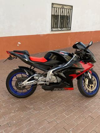 Motos Aprilia RS 2T de segunda mano en WALLAPOP