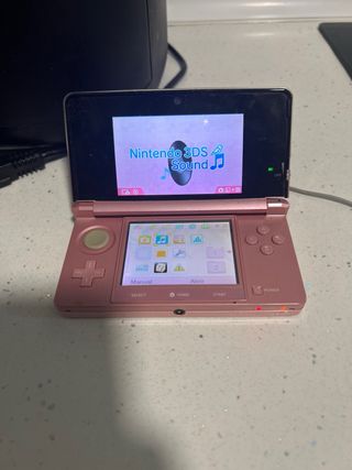 Nintendo 3ds rosa de Segunda mano por 100 EUR en Sevilla Wallapop