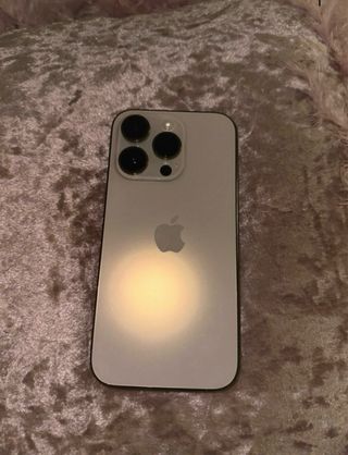 Second Hand iPhone 14 Pro 256GB - Beige/Dorado for 300 EUR in Málaga ...